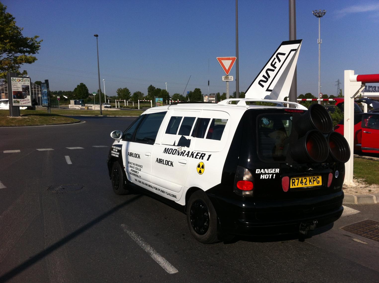 The Crumball Rally Company – Buy It, Paint It, Thrash It, Trash It